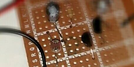 Transistor, LED dan PPC. bila LED boleh menyala? - Cikgu Ajwad